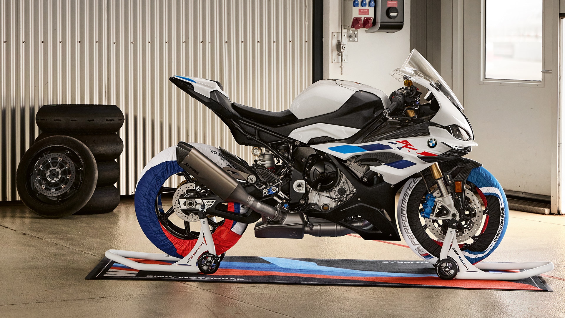 Die neue BMW S 1000 RR - Fahrzeughaus Stilgenbauer